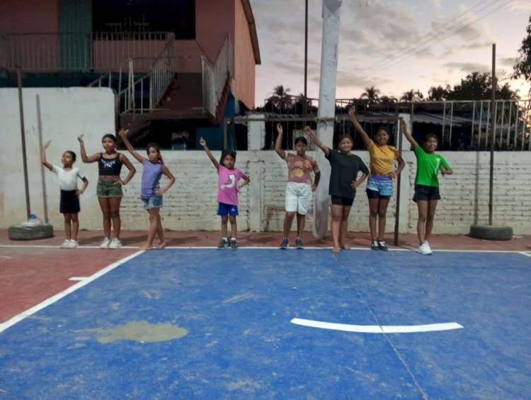 Crea Antorcha grupo popular de danza folclórica en Los Cimientos ...